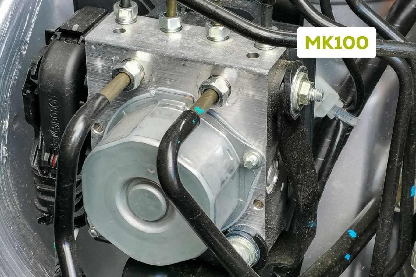 La réparation de bloc ABS ESP MK100 : symptômes, pannes et diagnostic - Réparation électronique ...